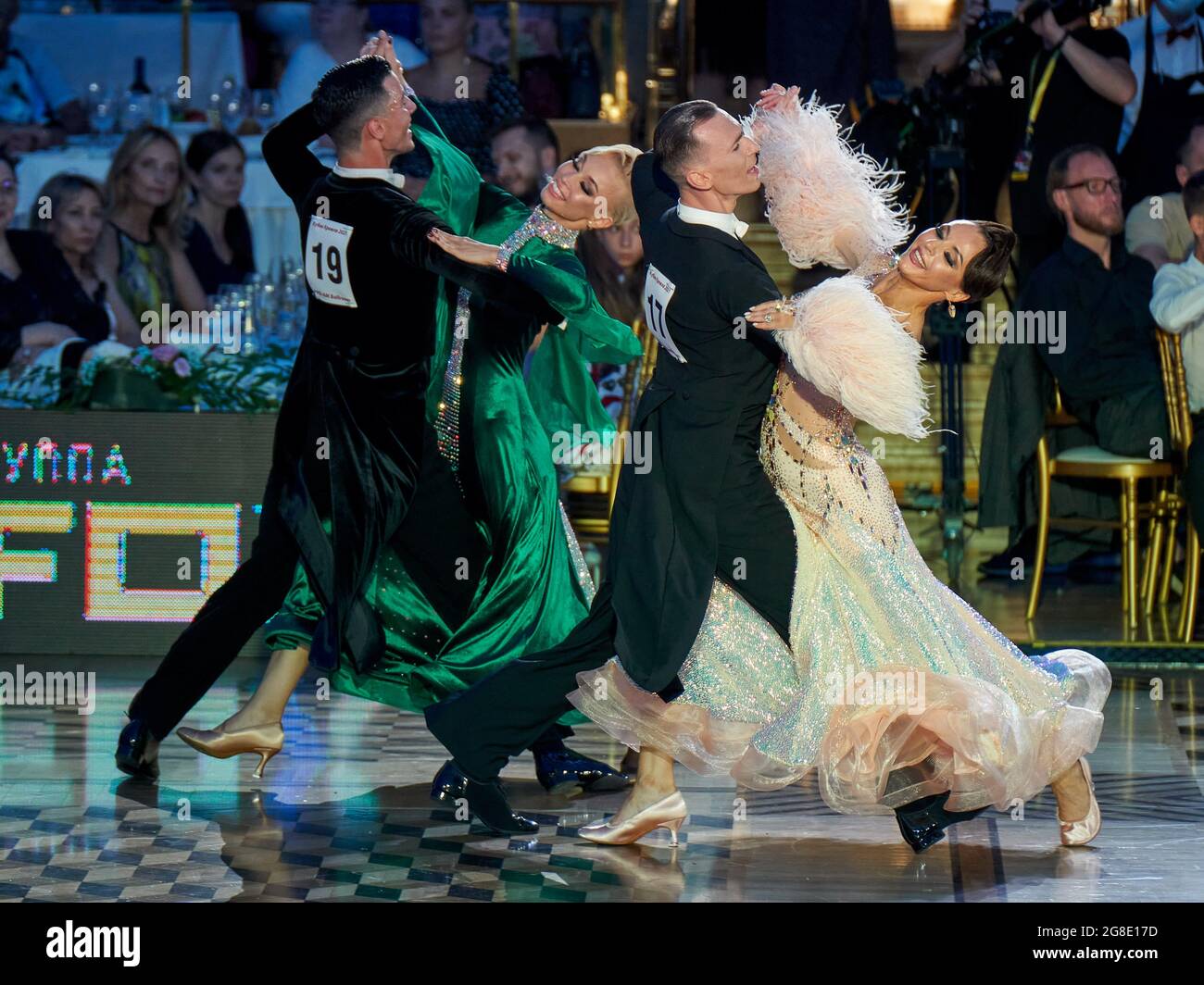 Andrey Motyl and Ekaterina Zhukova - first place in the Pro-M standard ...