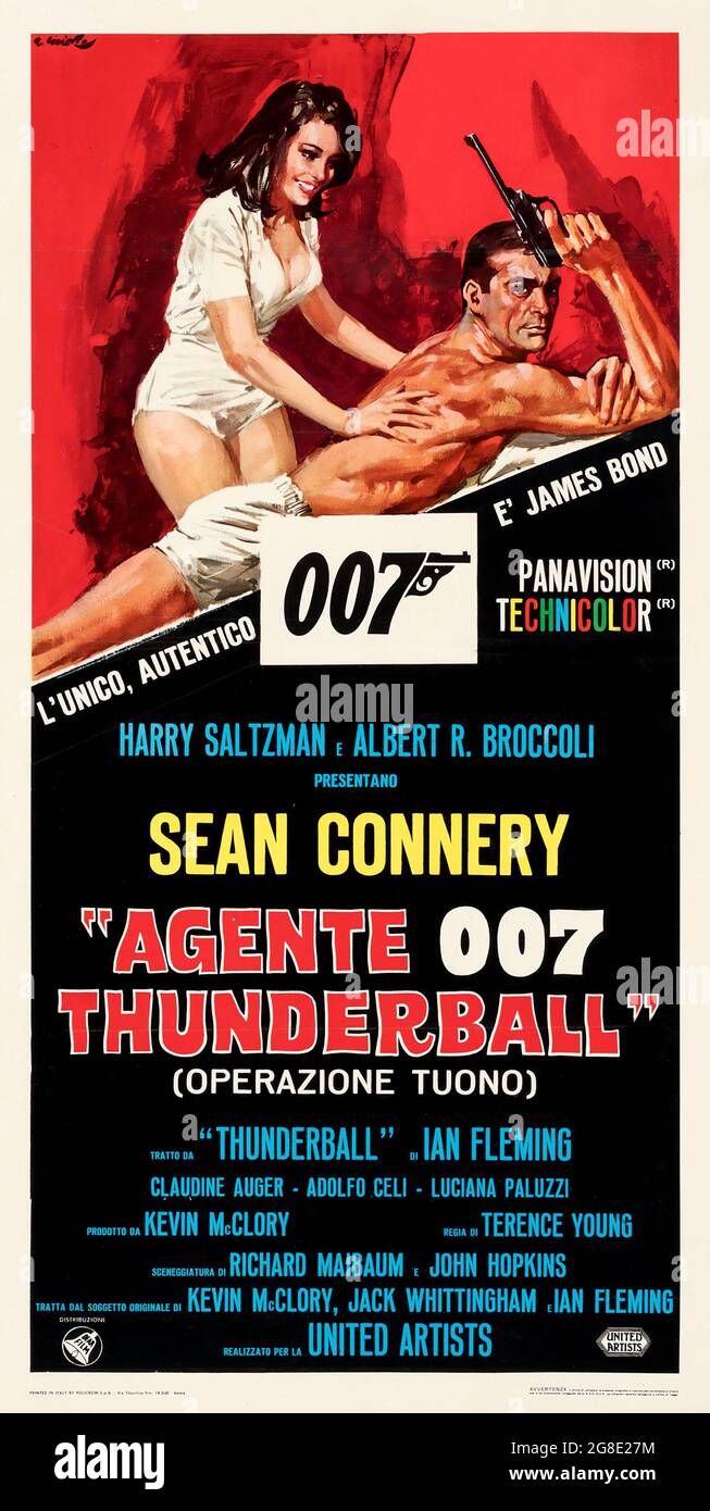 Film Thunderball 1965 Sean Connery High Resolution Stock Photography and Images - Alamy