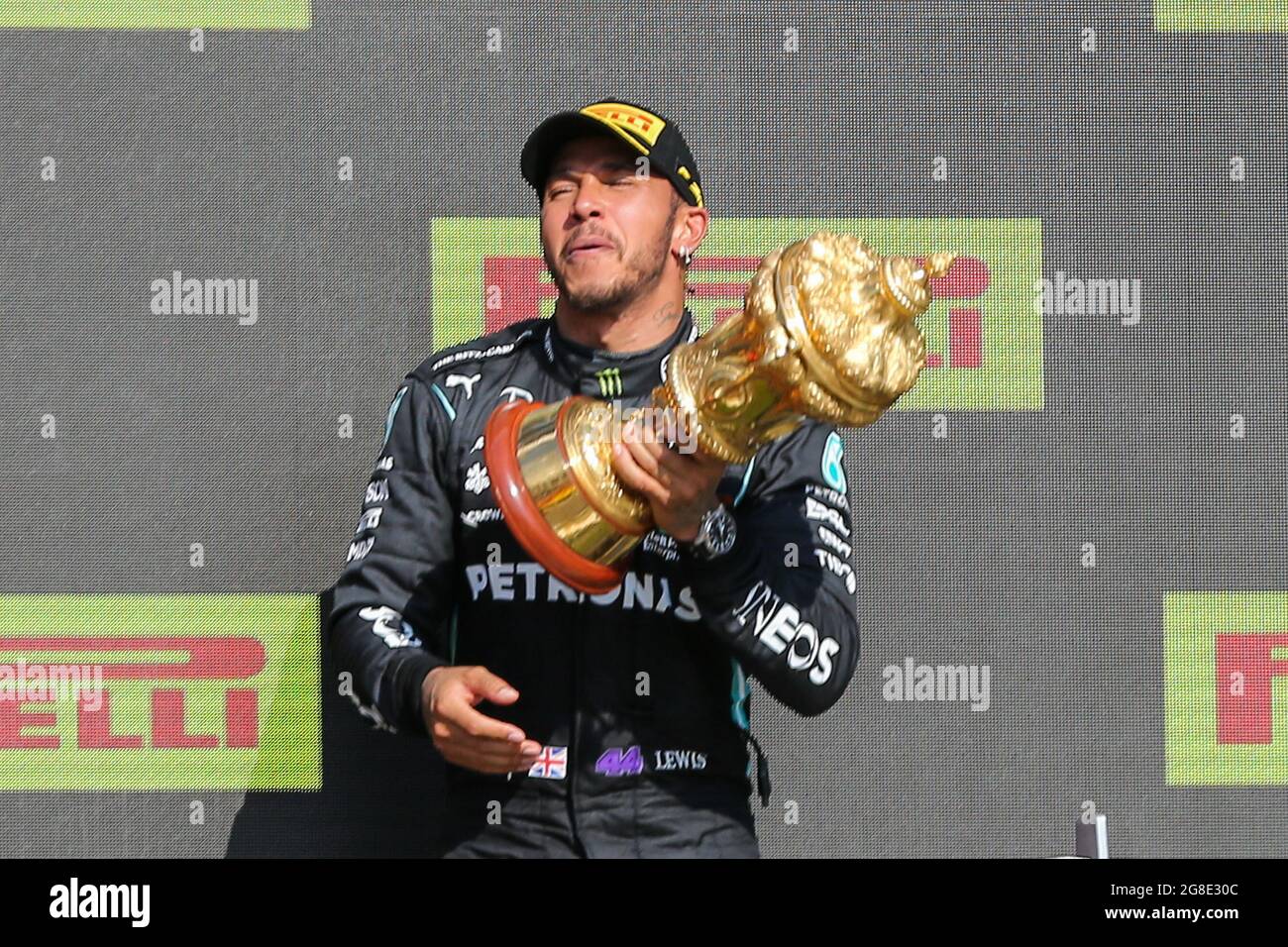 British grand prix trophy 2021 hi-res stock photography and images - Alamy