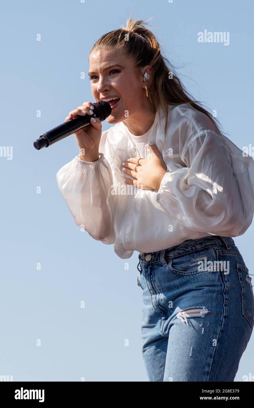 Riley clemmons hi-res stock photography and images - Alamy