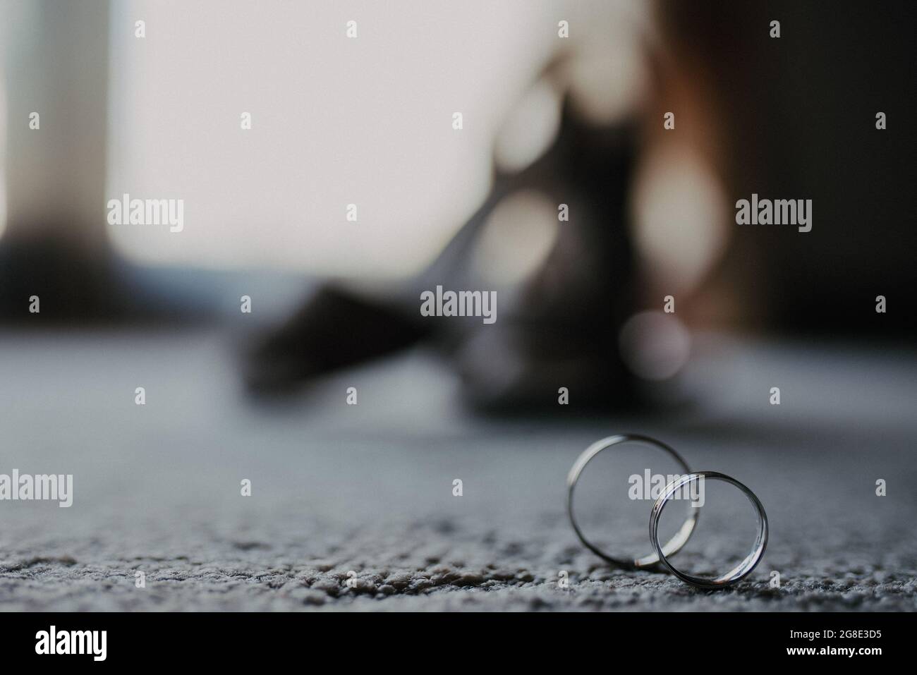 Selective-focus shot of elegant engagement rings Stock Photo - Alamy