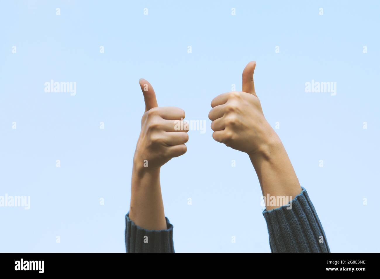 Male hands showing the sign of ok on an isolated background Stock Photo ...