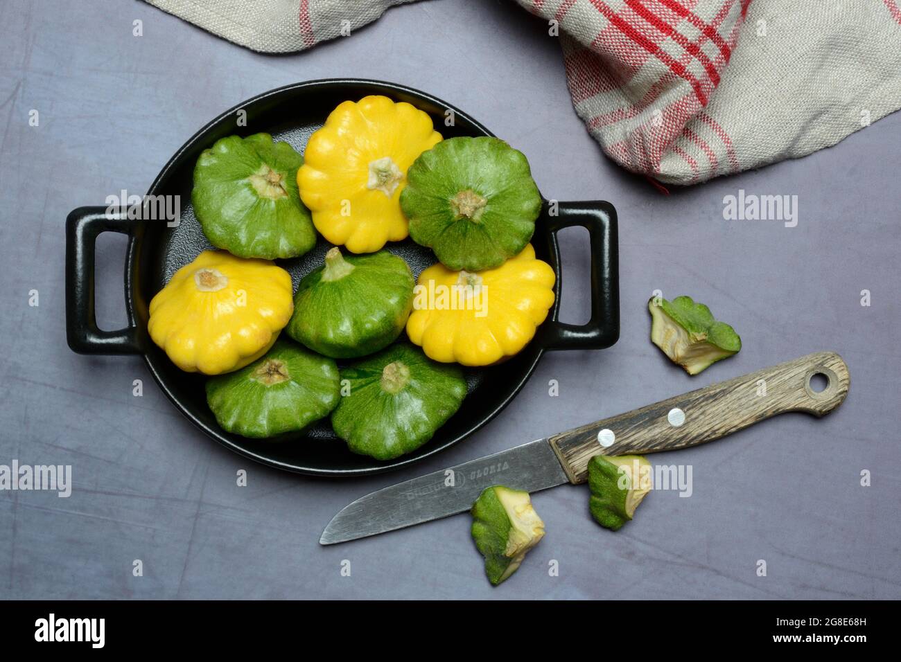 Minipatisson hi-res stock photography and images - Alamy