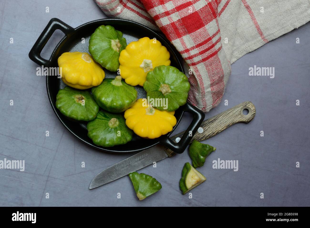 Patissons vegetables hi-res stock photography and images - Alamy