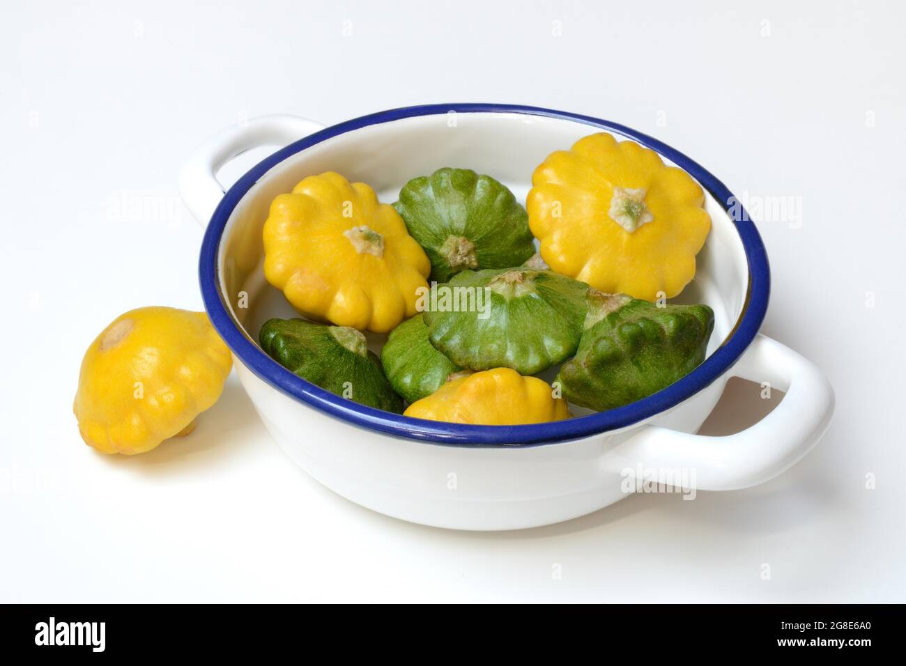 Patisson pumpkins in bowl, mini-patissons, Germany Stock Photo - Alamy