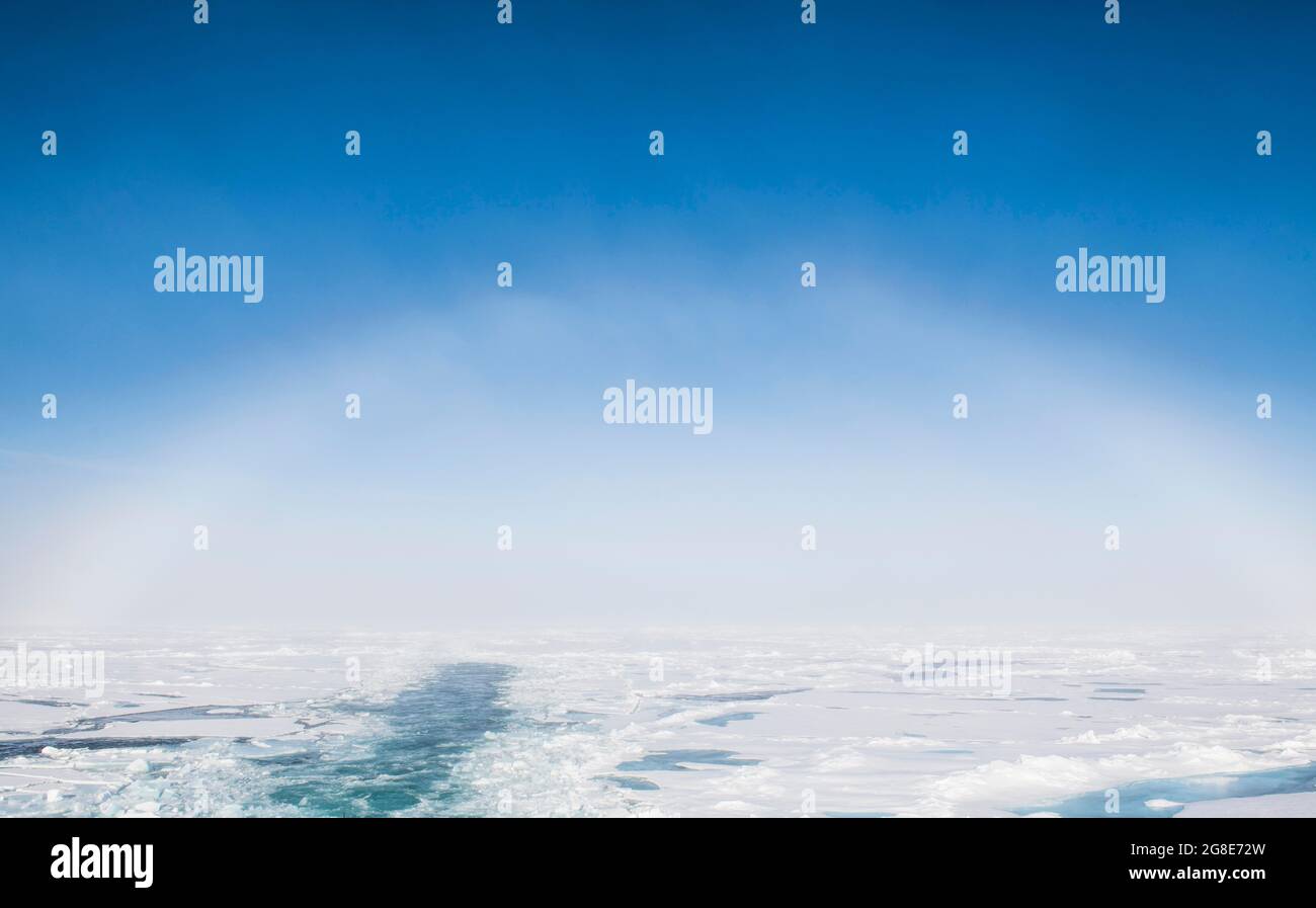 Fog bow or white rainbow in the ice around the North Pole, Arctic Stock ...