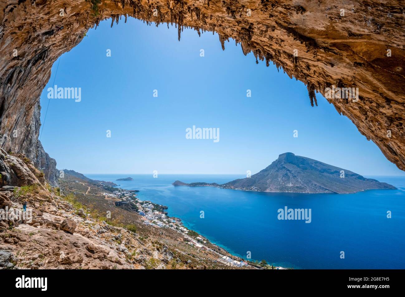 Grande Grotta, sector Armeos, climbing area for sport climbing, back ...