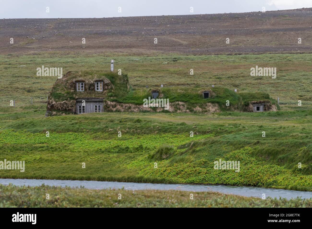 Peat house hi-res stock photography and images - Alamy