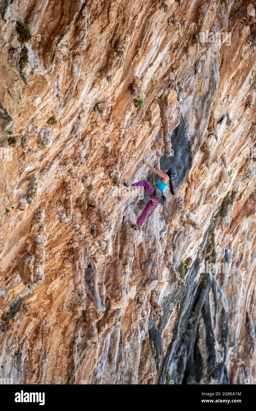 Grande Grotta, Armeos sector, lead climbing, sport climbing, Kalymnos ...