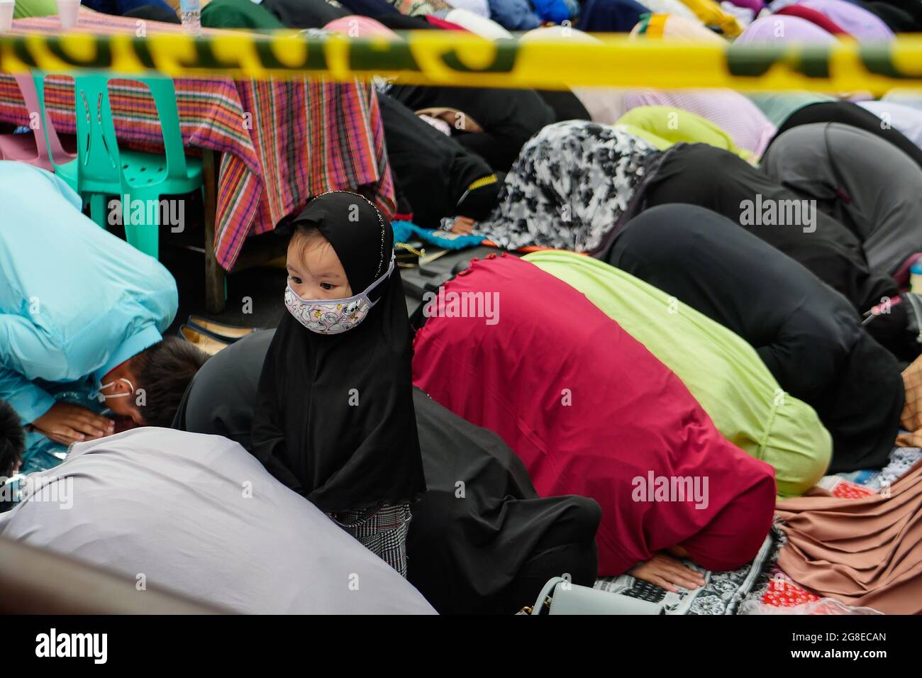 Child bow philippines hi-res stock photography and images - Alamy
