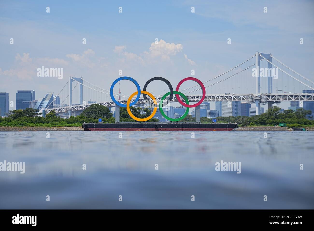 Tokio, Japan. 20th July, 2021. A view of Olympic rings in front of the ...