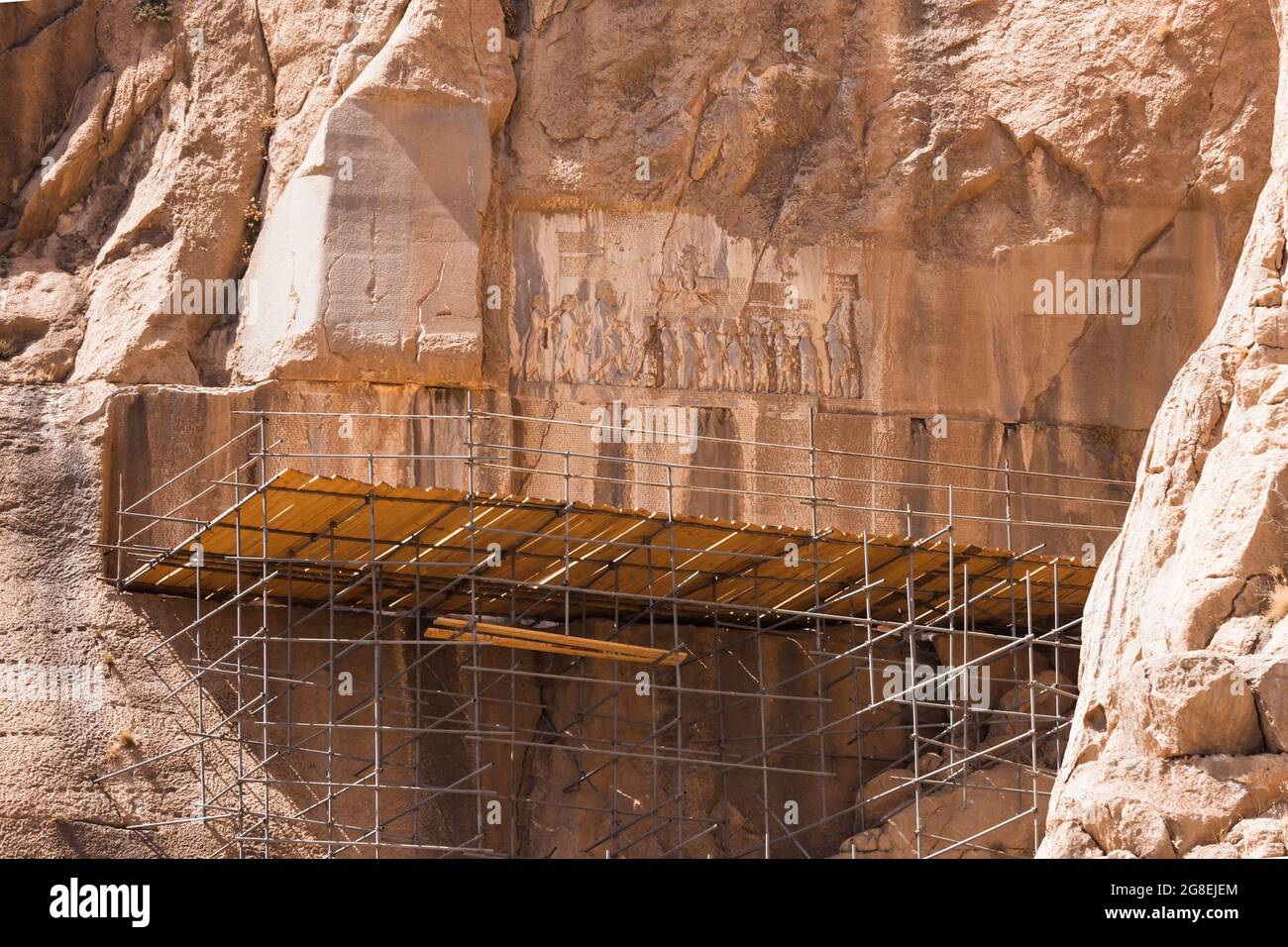 The great rock behistun hi-res stock photography and images - Alamy