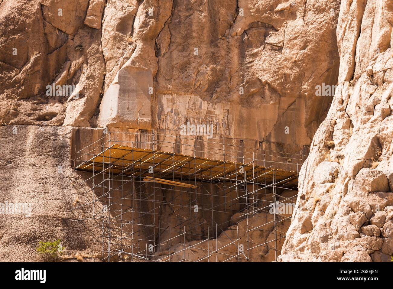 Bisotun(Behistun,Bistun), relief carvings on the face of steep rock ...