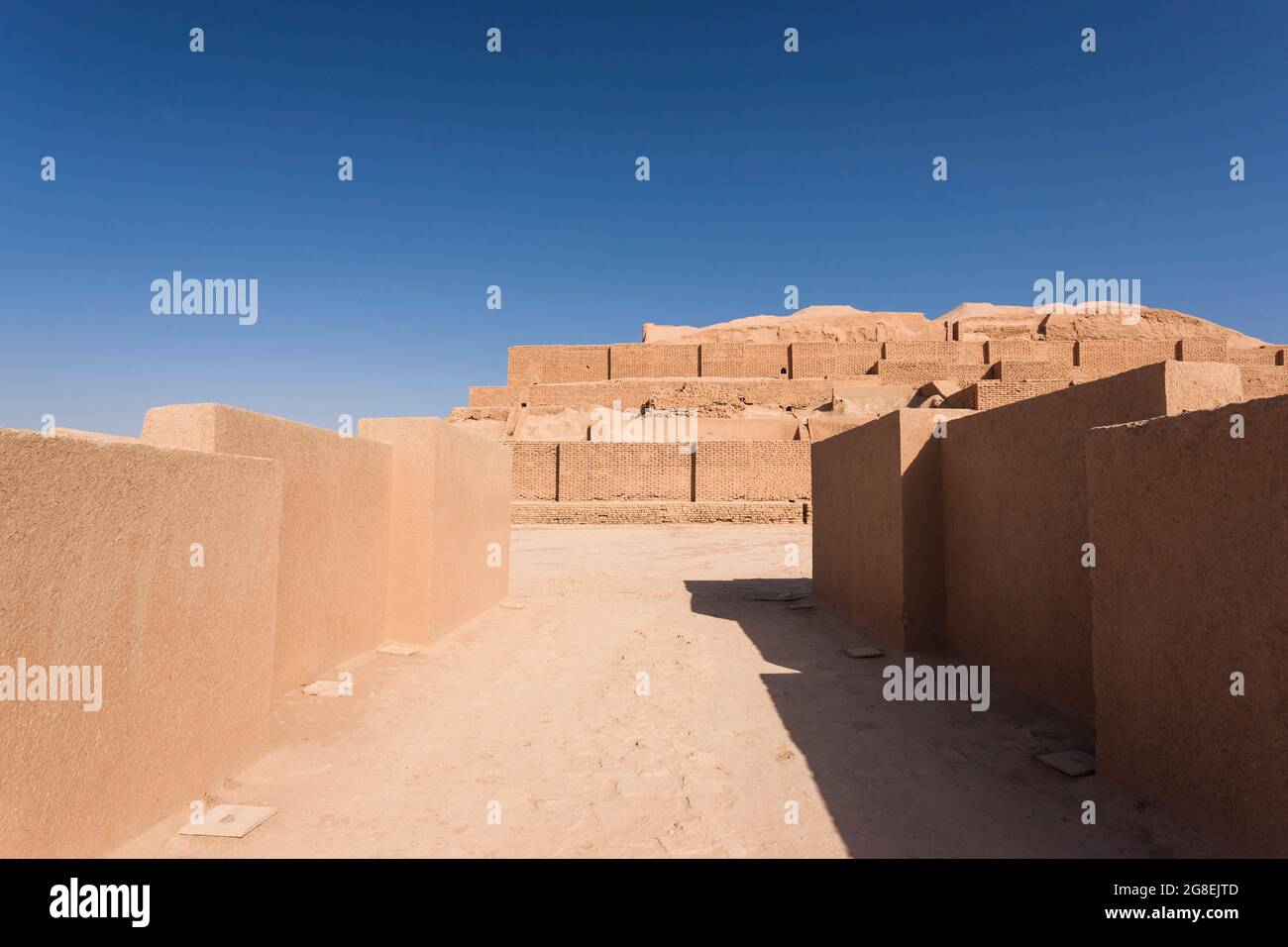 Chogha Zanbil Ziggrat(ziqqrat),massive stepped pyramid-like complex of ...