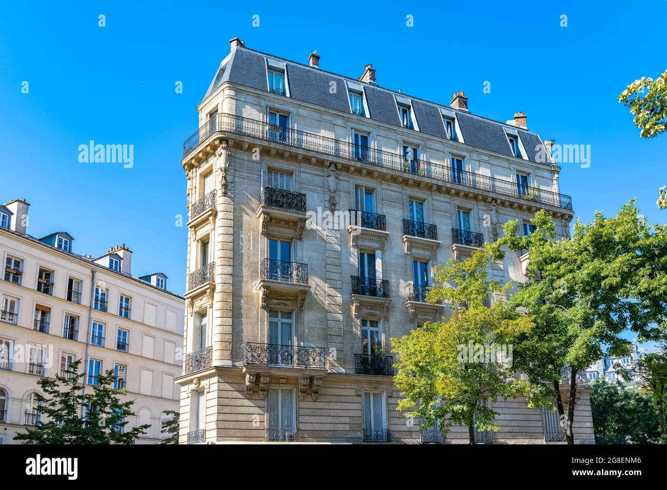 Avenue de la republique hi-res stock photography and images - Alamy