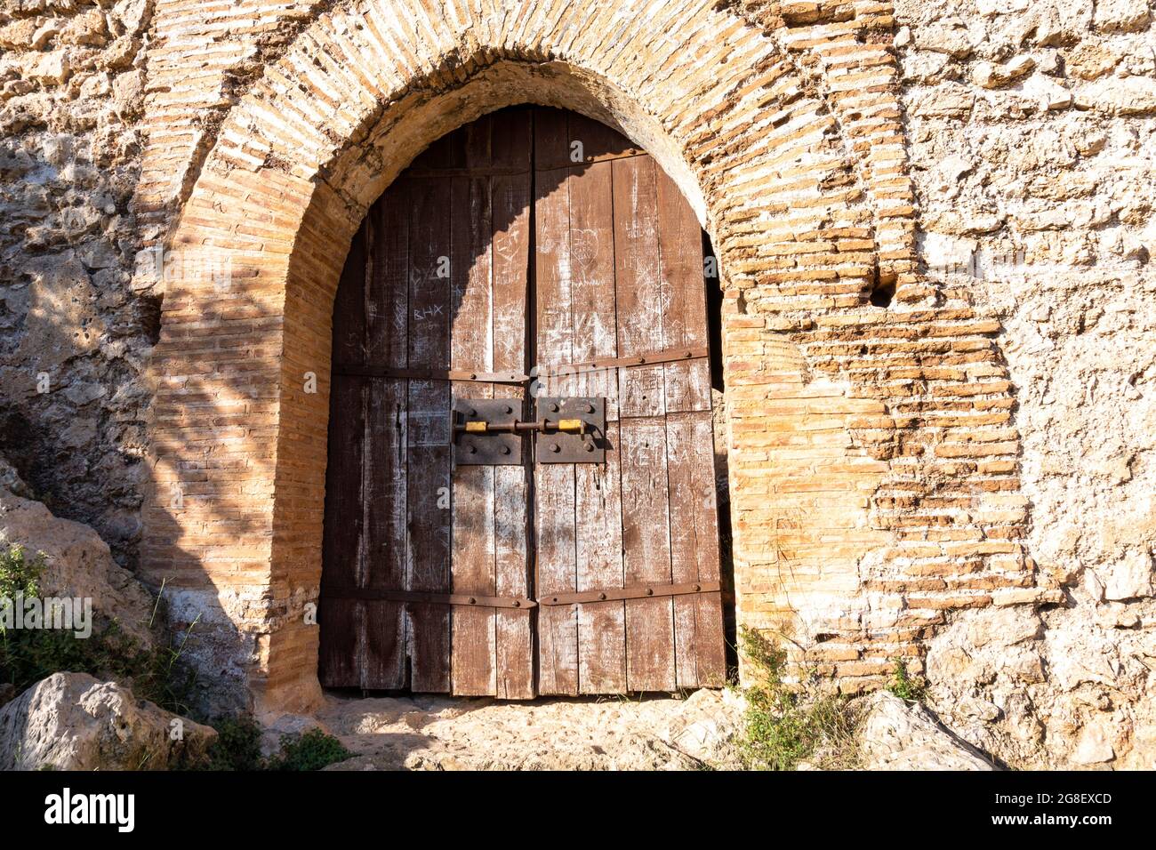 Closeup shot wooden entrance hi-res stock photography and images - Alamy