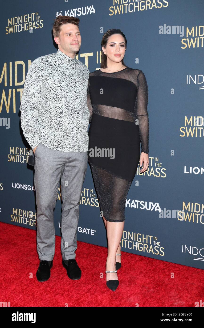 LOS ANGELES - JUL 19: Tom Schwartz, Katie Maloney-Schwartz at Midnight ...