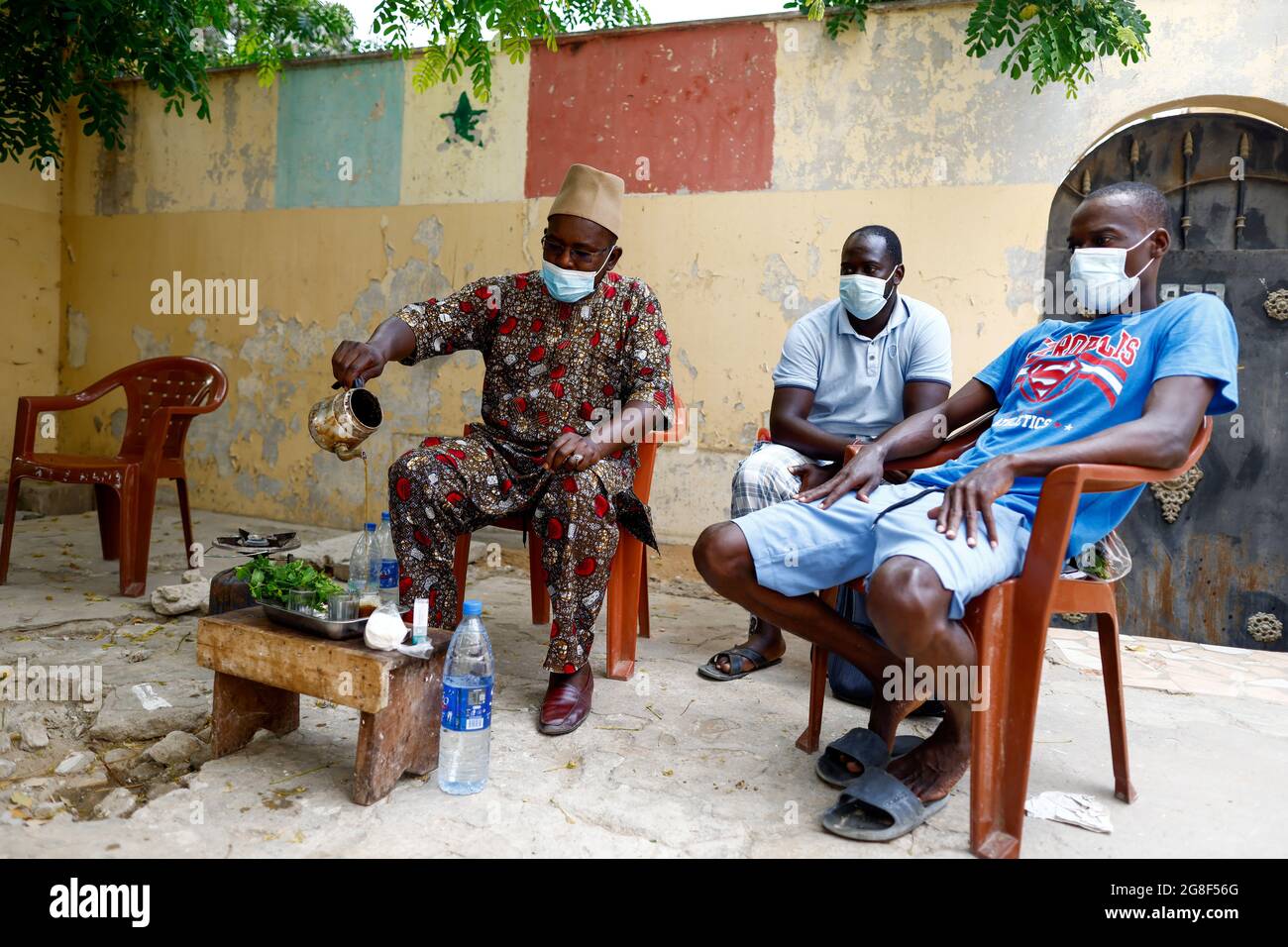 Senegal tea hi-res stock photography and images - Alamy
