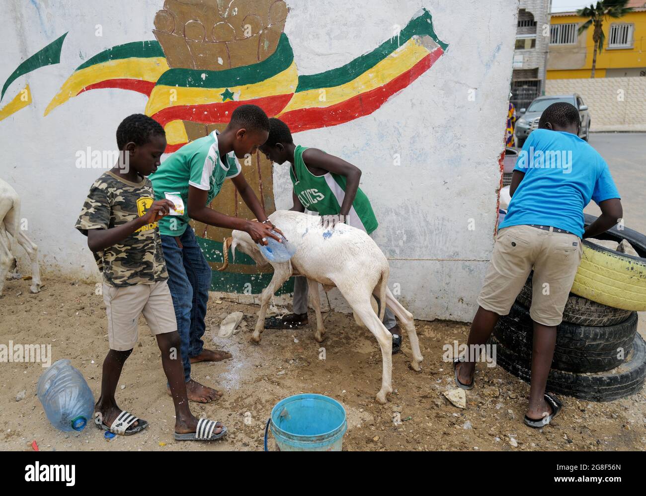 Human sacrifice africa hi-res stock photography and images - Alamy