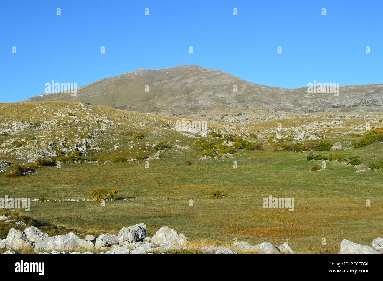 Mountain cincar hi-res stock photography and images - Alamy