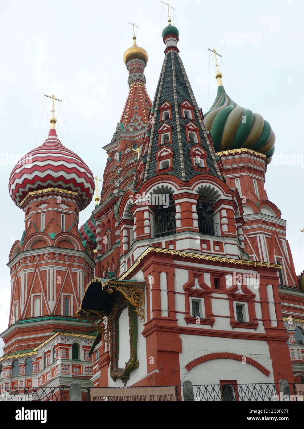 blessed Basil cathedral in moscow close up Stock Photo - Alamy