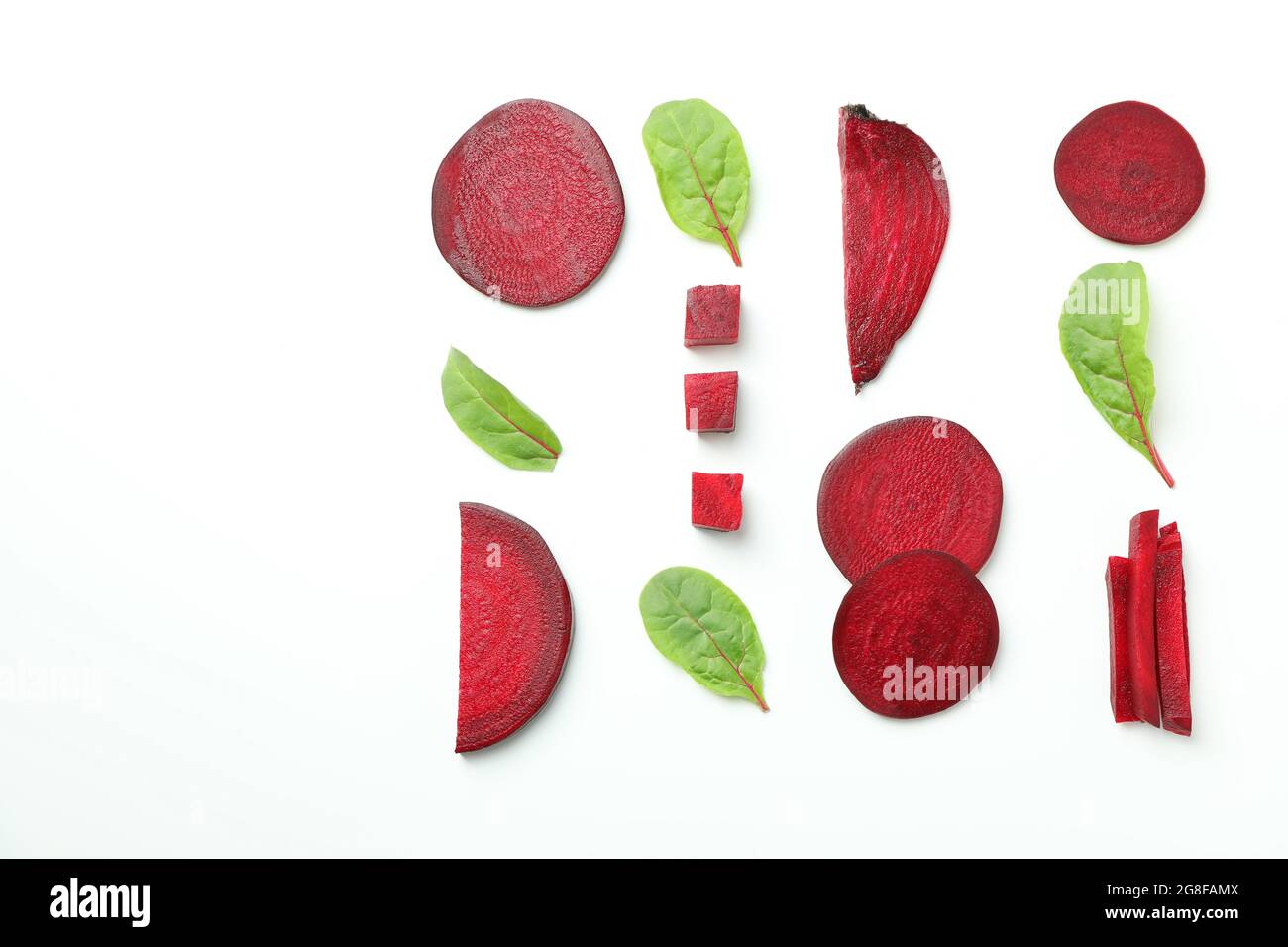 Chopped ripe red beet on white background Stock Photo - Alamy