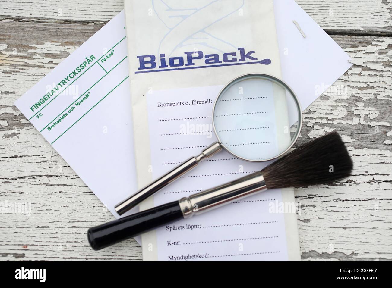 Forensic equipment for fingerprints, magnifying glass and bag for DNA ...