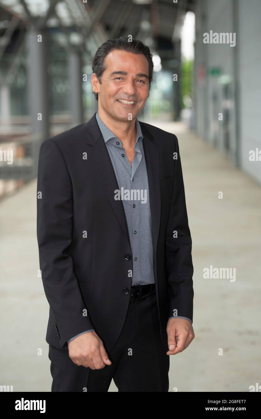 Cologne, Deutschland. 30th June, 2021. Actor Erol SANDER plays the role ...