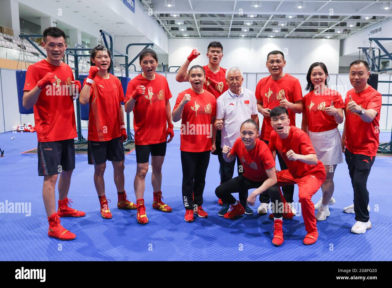 Members of a boxing team members of a boxing team hi-res stock ...