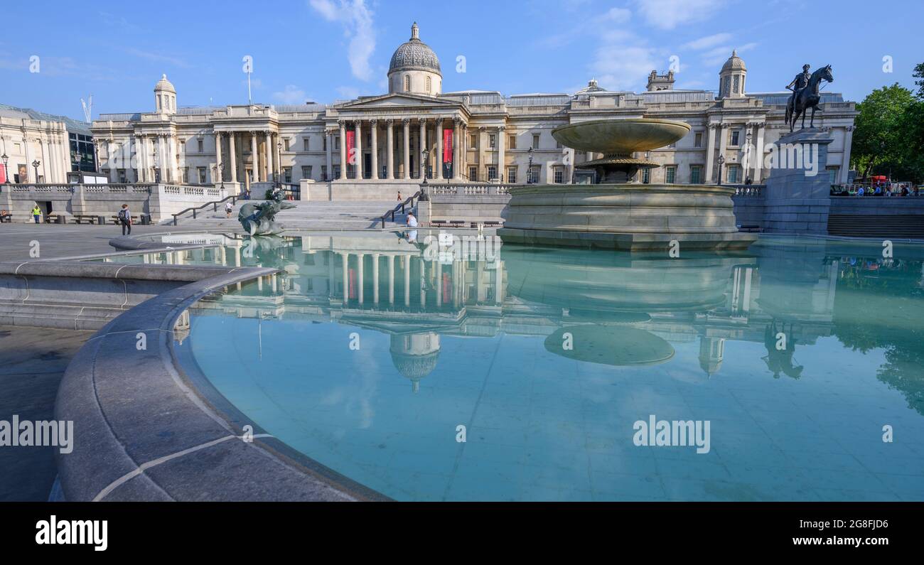 Trafalgar Square, London, UK. 20 July 2021. Another day of tropical ...