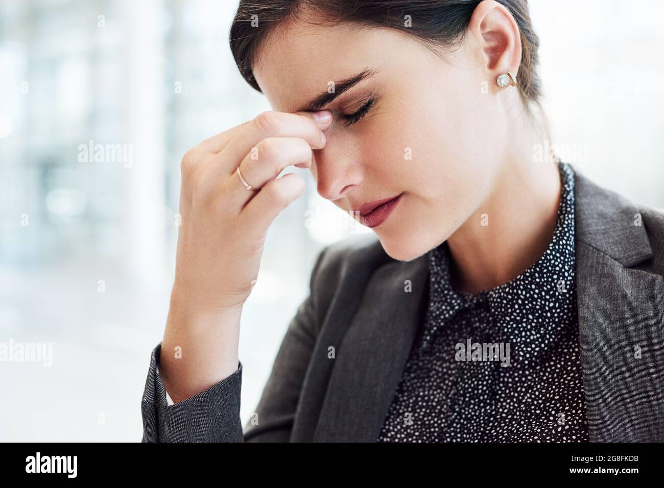 Bridge of the nose hi-res stock photography and images - Alamy