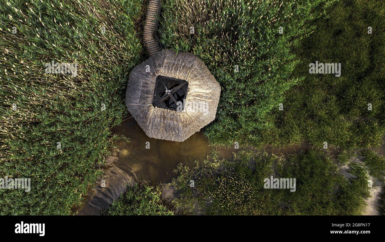 Aerial view of cabin hi-res stock photography and images - Alamy