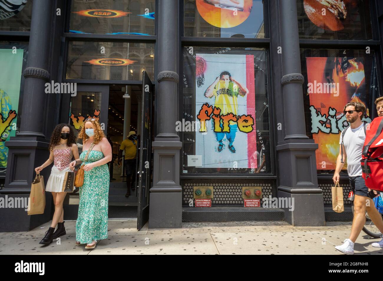 Pacsun hi-res stock photography and images - Alamy