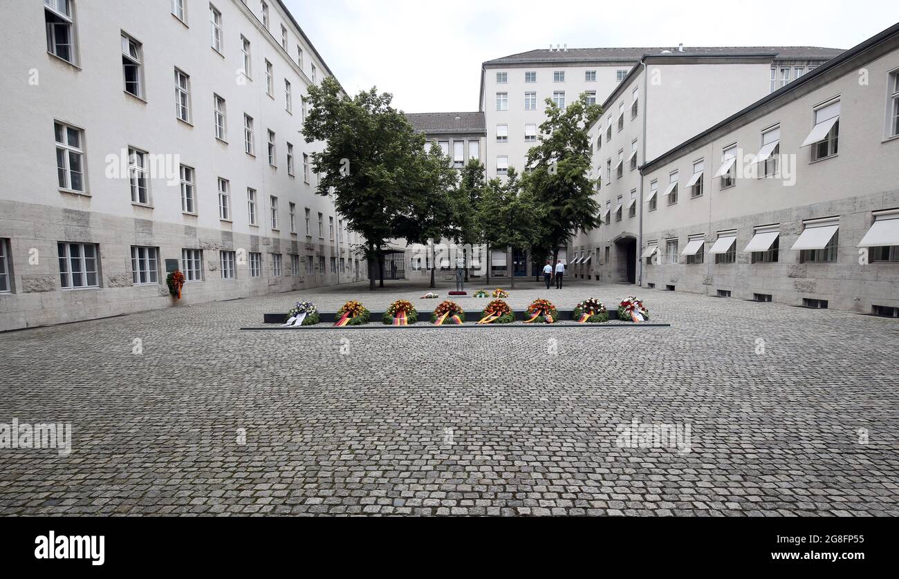 Bendlerblock 1944 hi-res stock photography and images - Alamy