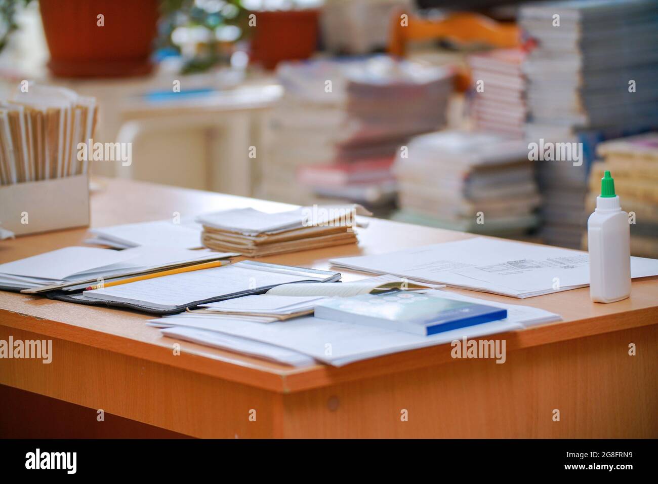 Documents on desktop place hi-res stock photography and images - Alamy