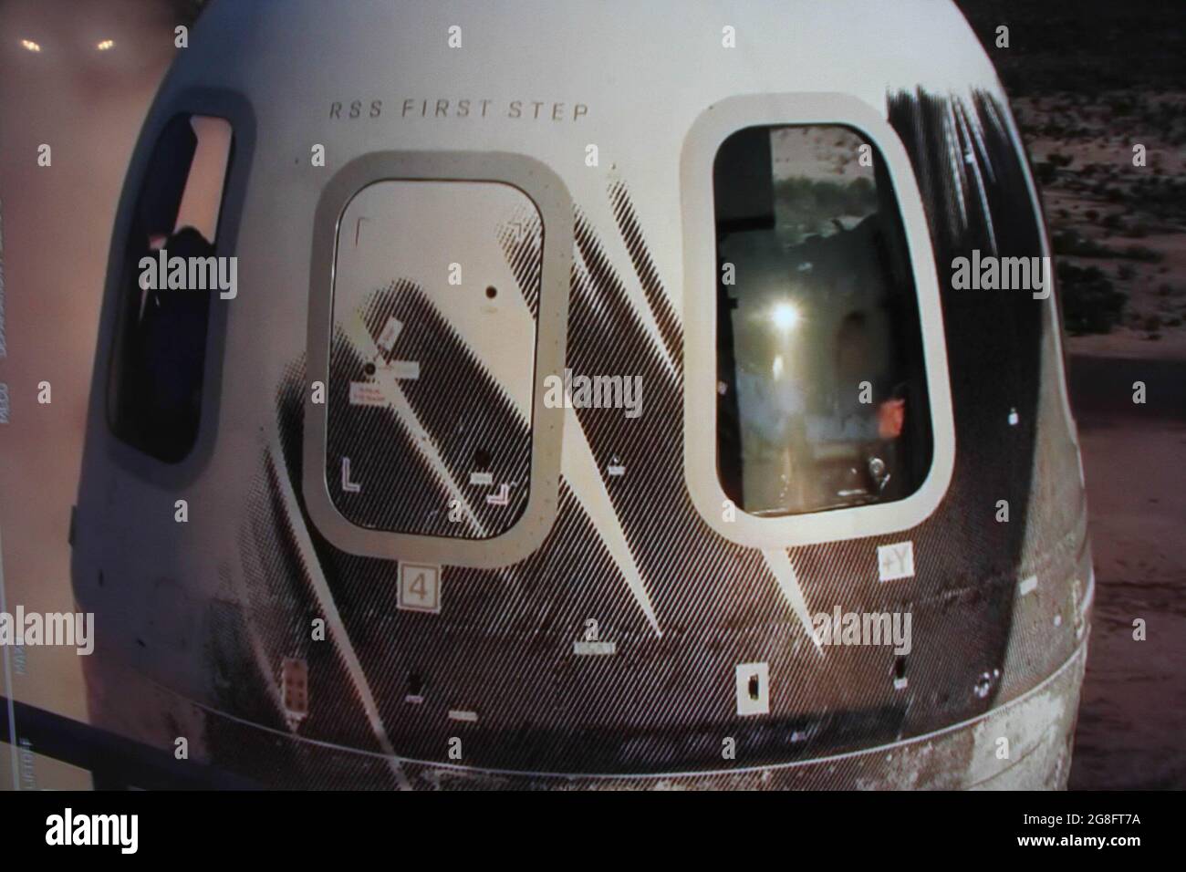 Blue origin be 3 rocket hi-res stock photography and images - Alamy