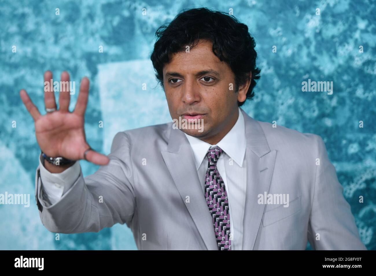 Old m night shyamalan hi-res stock photography and images - Alamy