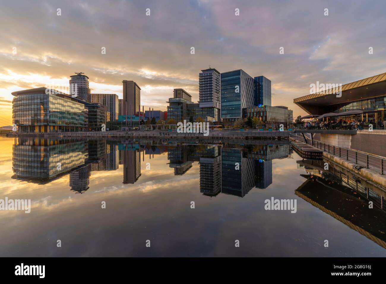 Salford skyscraper sunset hi-res stock photography and images - Alamy