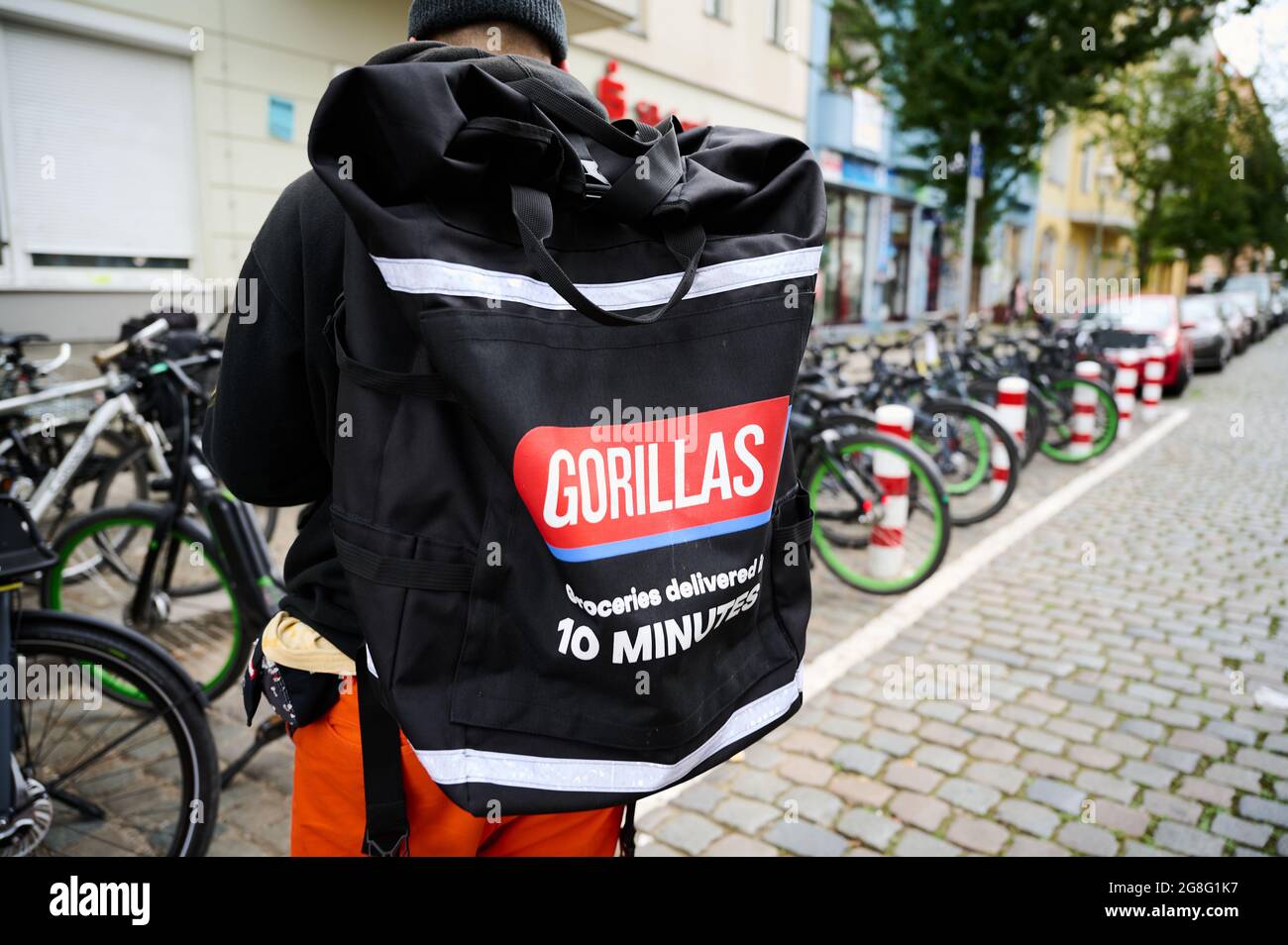 Berlin, Germany. 20th July, 2021. An employee of the delivery service ...