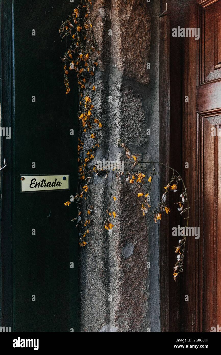 Nameplate attached hi-res stock photography and images - Alamy