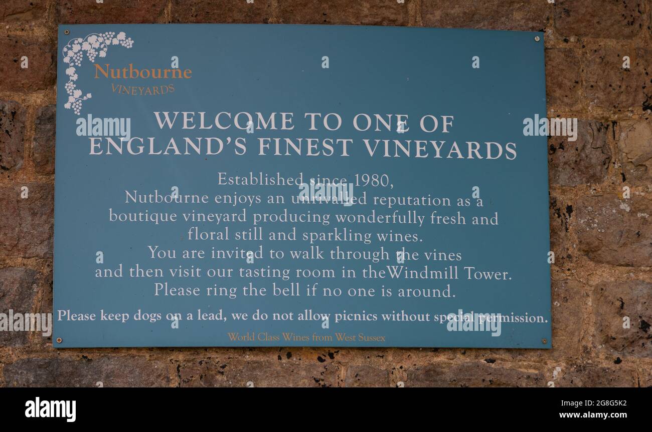 Sussex vineyards hi-res stock photography and images - Alamy