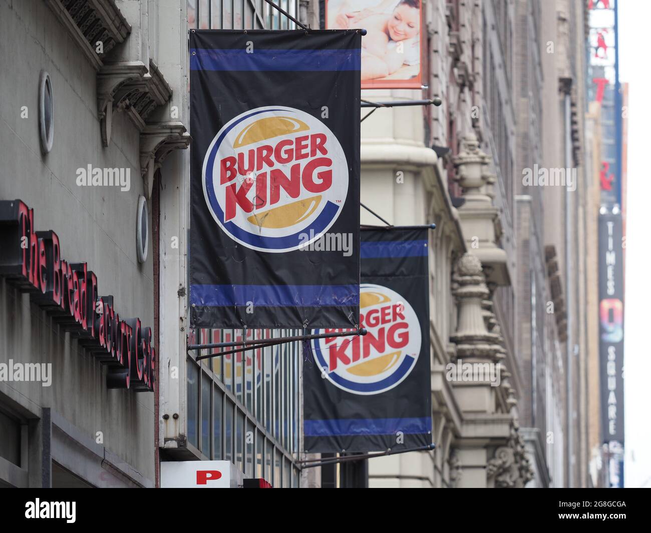 Burger king new logo hi-res stock photography and images - Alamy