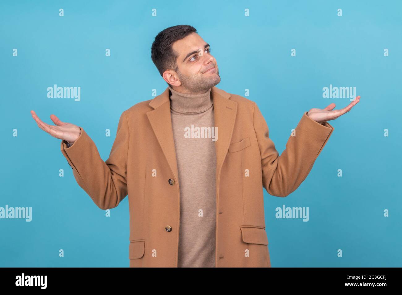 isolated man with expression of misunderstanding Stock Photo - Alamy