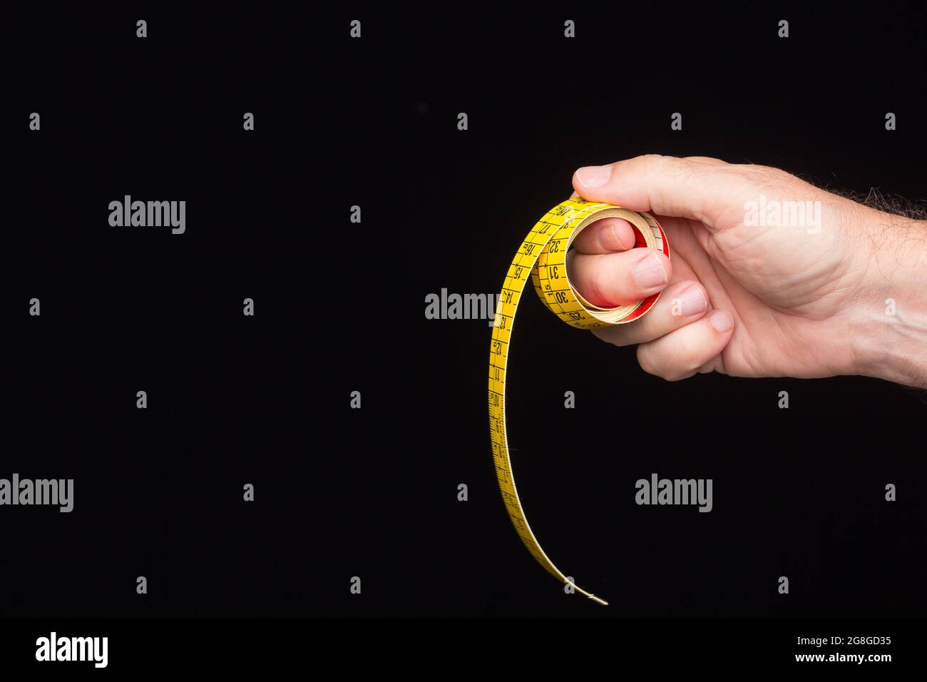 Tailor's and dressmaker's tape measure, flexible, yellow, for measuring ...