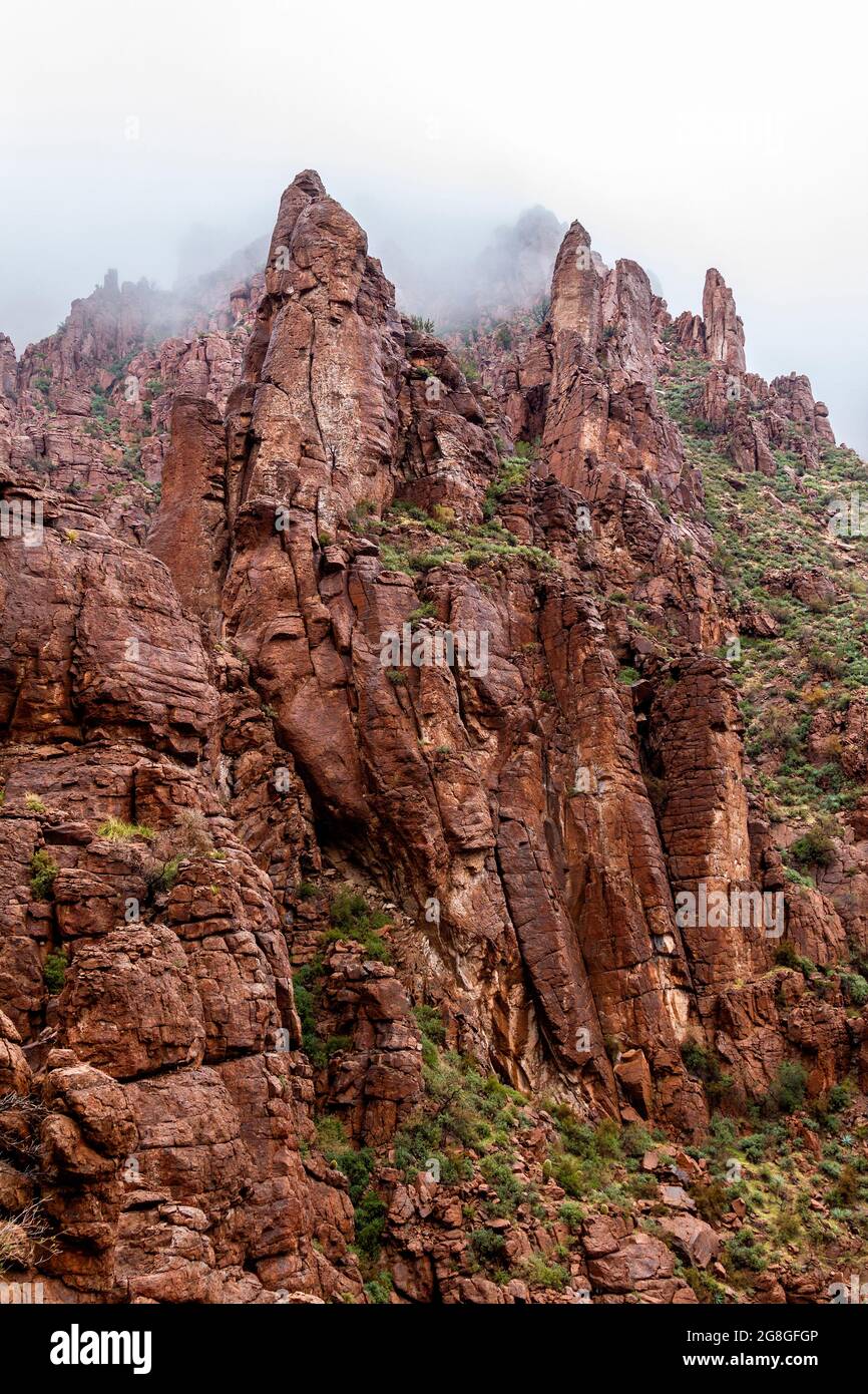Dangerous, steep, red rock cliffs outside Phoenix Arizona in the ...