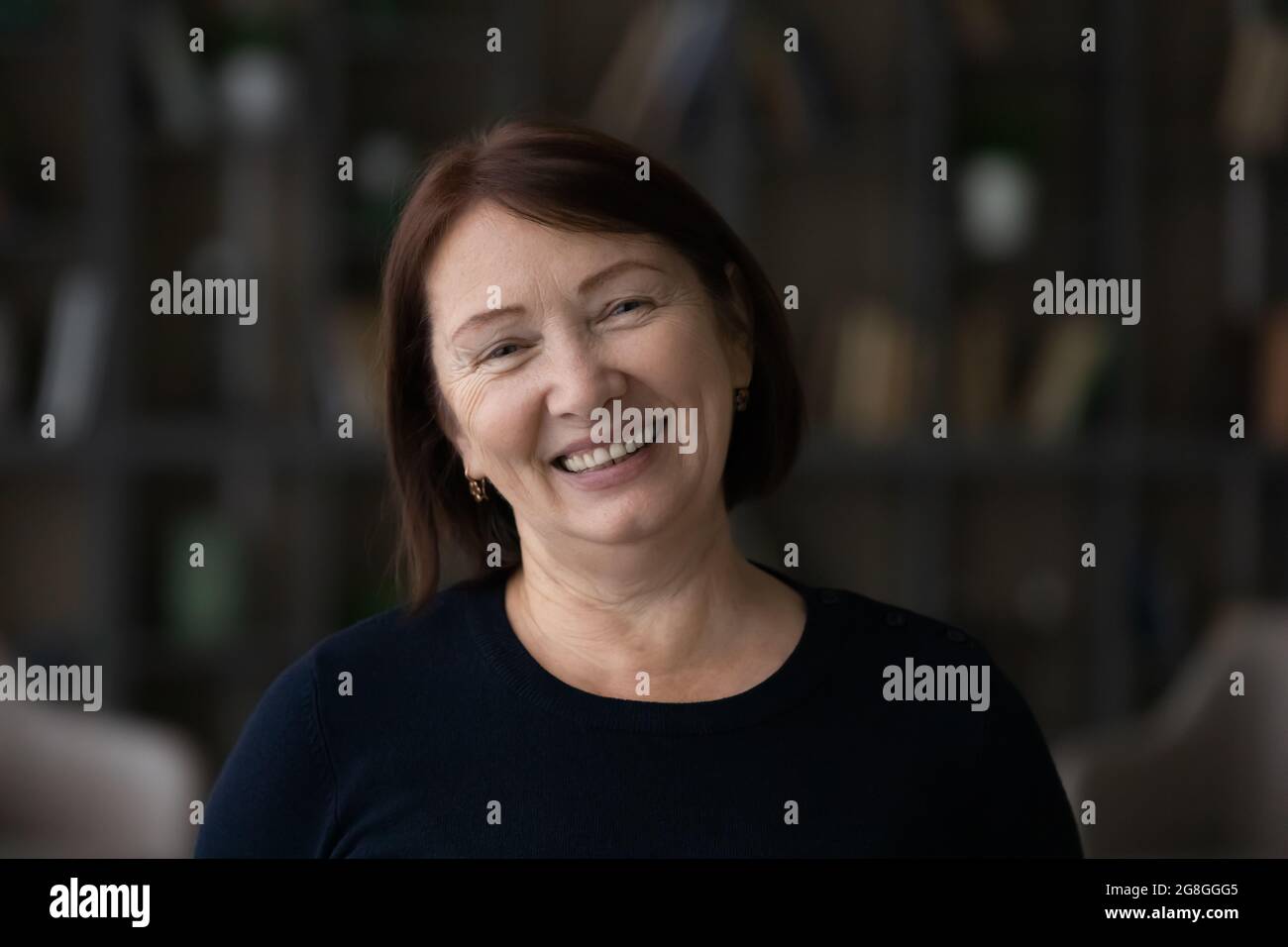 Happy senior lady hi-res stock photography and images - Alamy