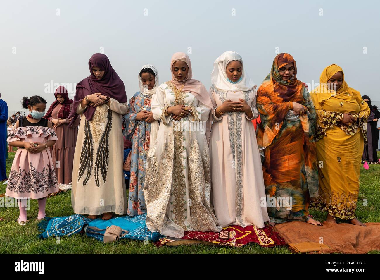 Members of the Islamic Society of Bay Ridge join in prayer at the Eid ...