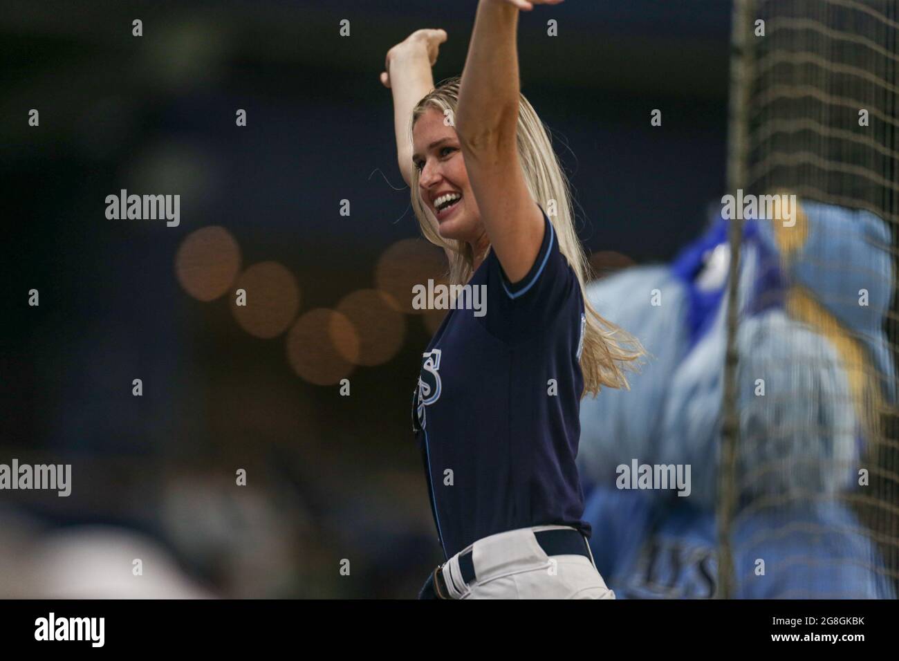 Team dance hi-res stock photography and images - Alamy