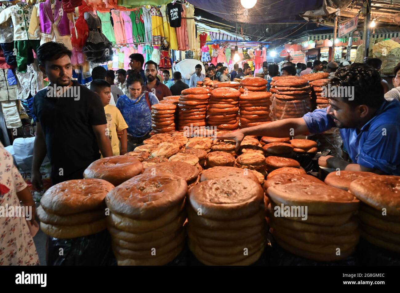 Indian baker hi-res stock photography and images - Alamy