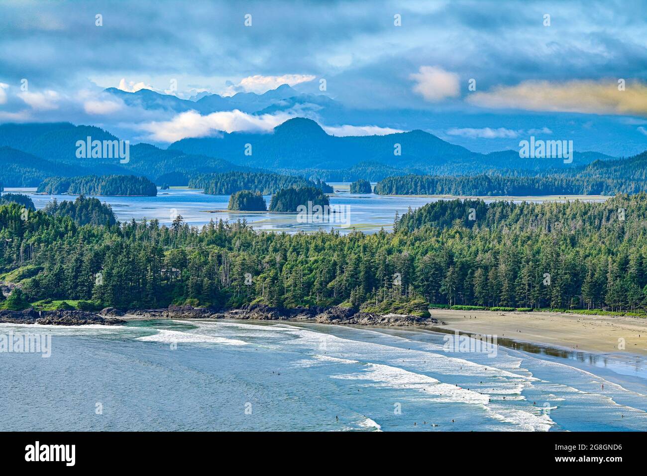 Cox bay beach hi-res stock photography and images - Alamy